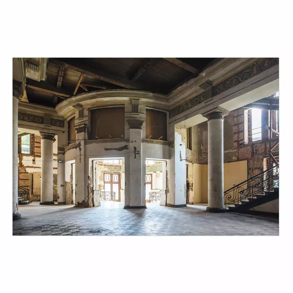 Wall Poster Vast Foyer - Neglected Interior with Columns and ...